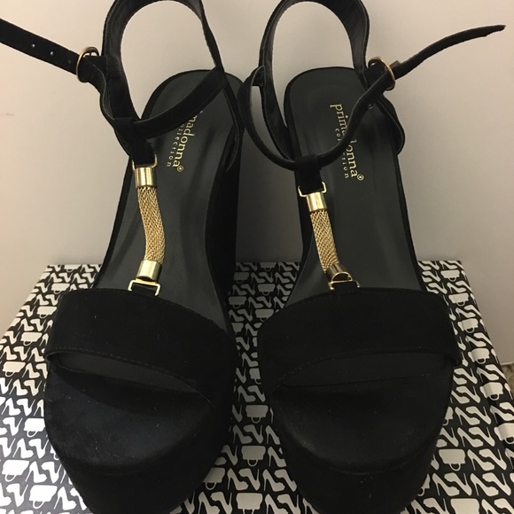 Prima Donna | Shoes | Black And Gold Wedges | Poshmark
